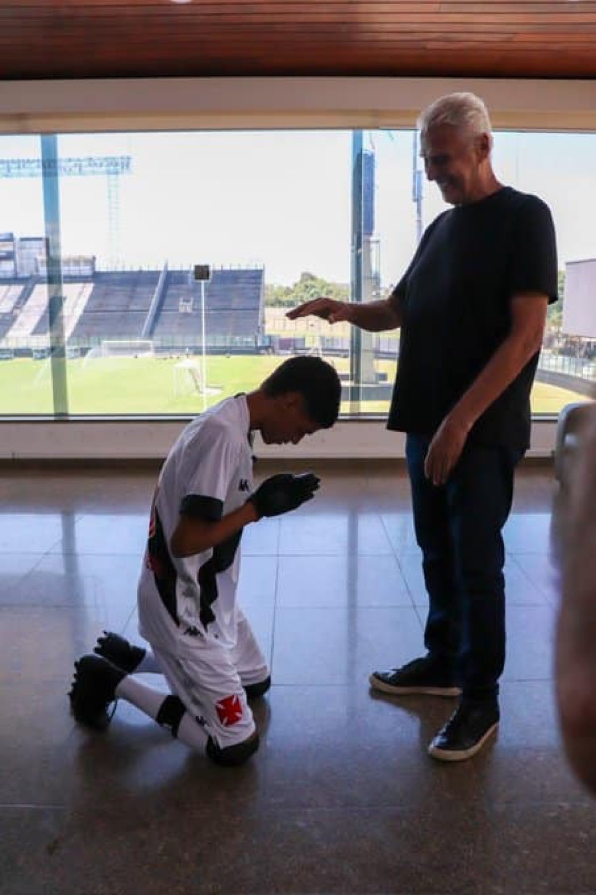 Luva de Pedreiro lamenta morte do ídolo Dinamite nunca vou esquecer o que fez por mim
