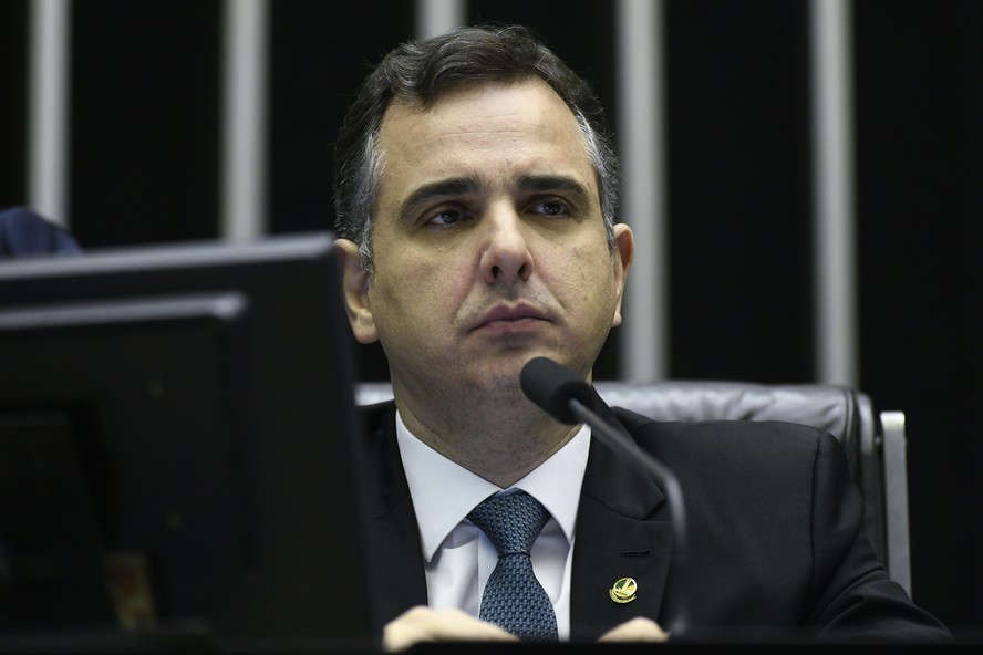 Pacheco e Barroso vão discutir piso nacional da enfermagem em reunião