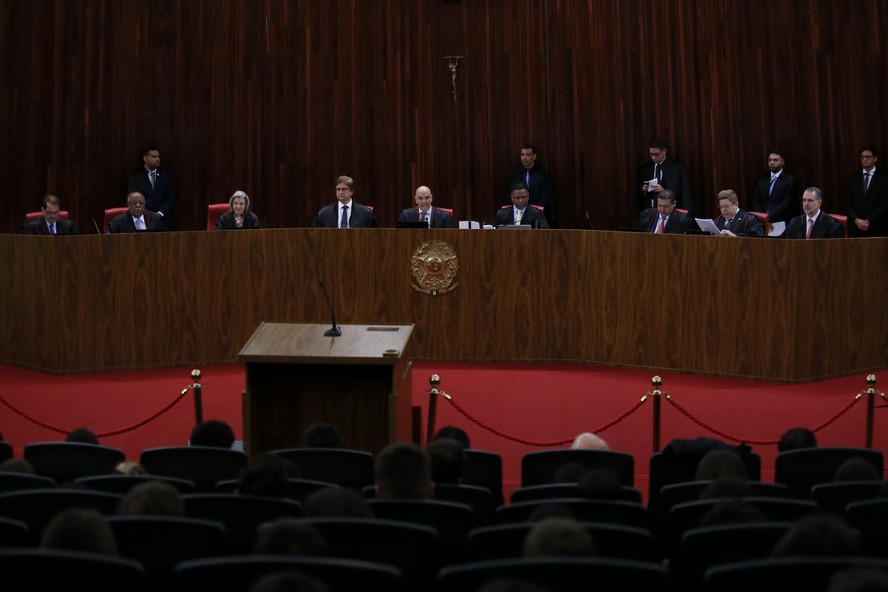 TSE julga Bolsonaro MP diz que abuso de poder está demonstrado e ministros votam na próxima semana