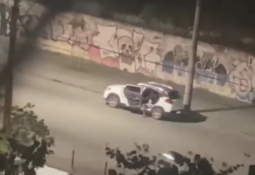 PMs De Folga Reagem A Assalto Trocam Tiros Bandidos Na Penha E Um Dos Suspeitos Morre Veja