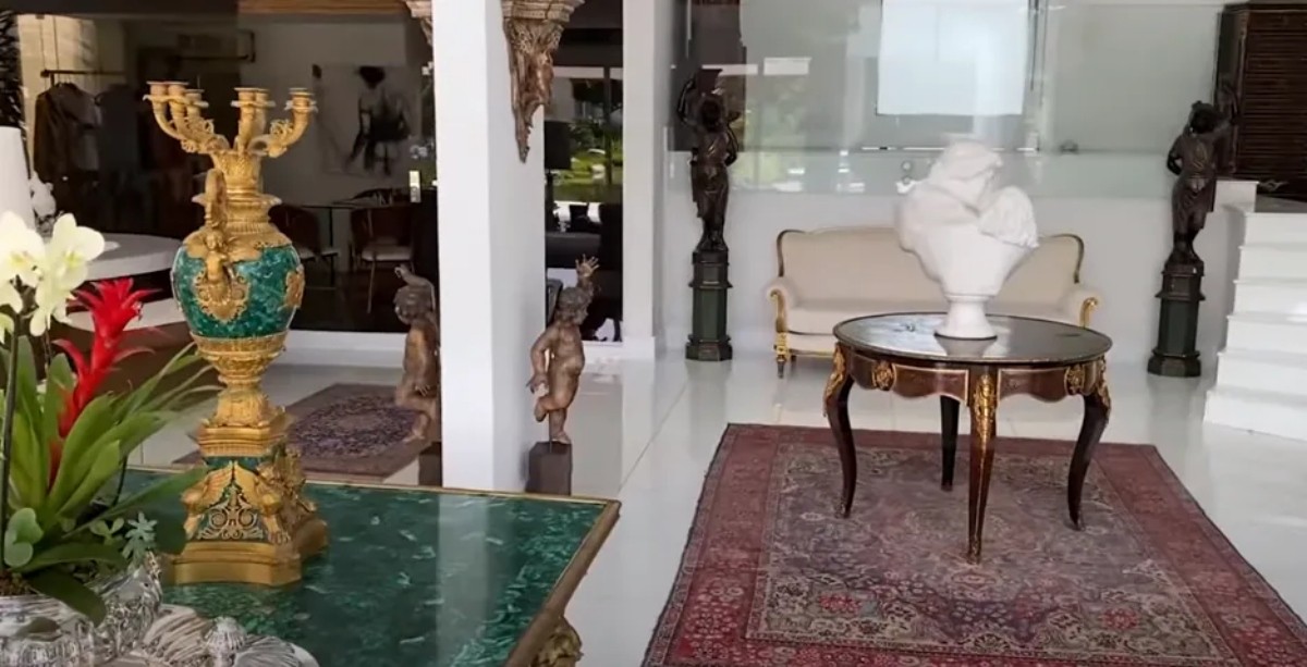 Conheça mansão de Hebe Camargo vendida por R 30 milhões onze anos