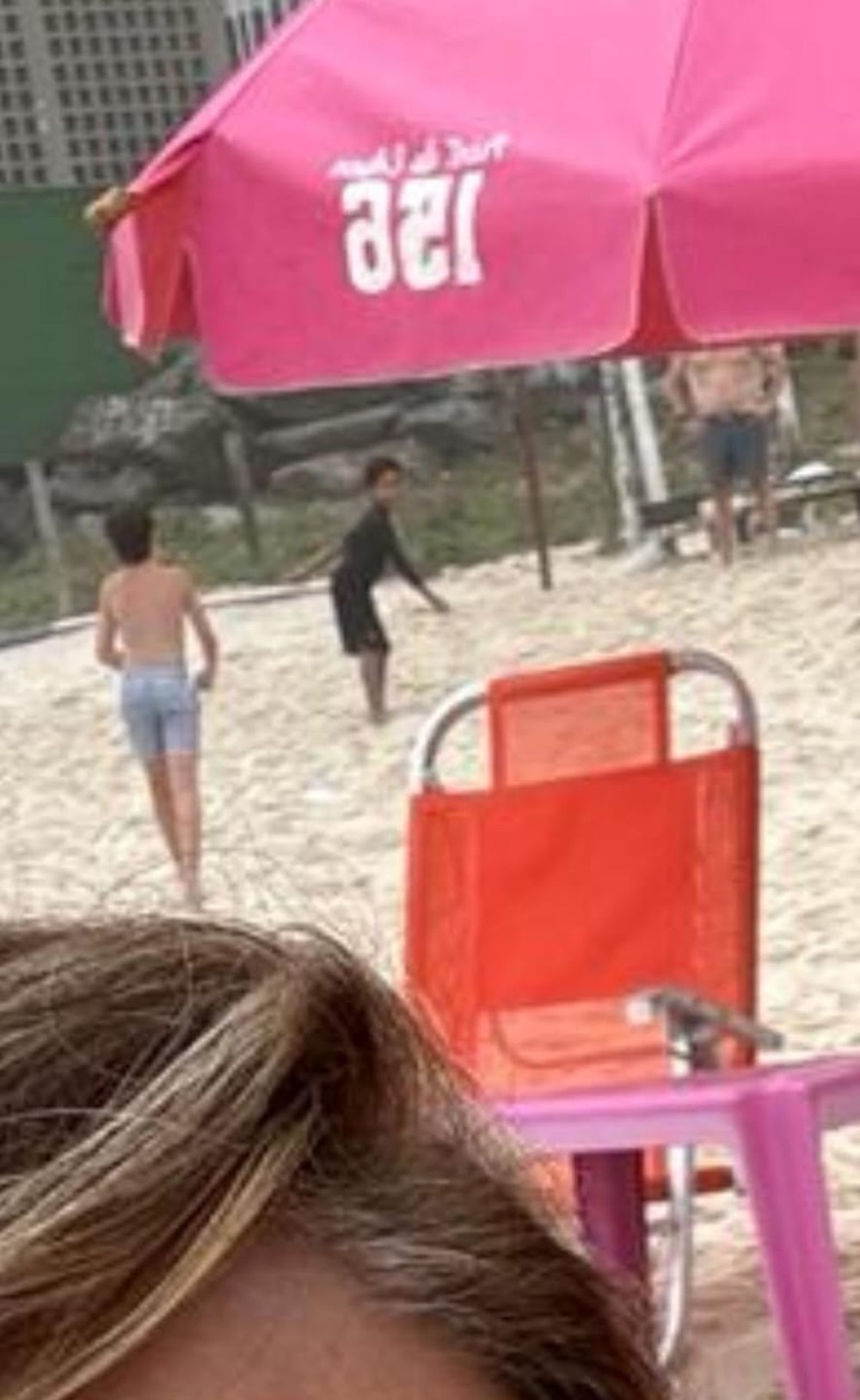 Caso Édson Davi Novas imagens mostram menino brincando na praia antes