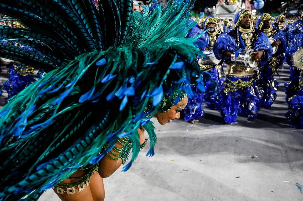 Viviane Araújo, Erika Januza... Veja que rainhas de bateria voltarão a ...