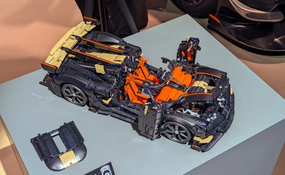 Quebra-cabeça sobre rodas: Lego lança nos EUA hipercarro de mais de 4 ...