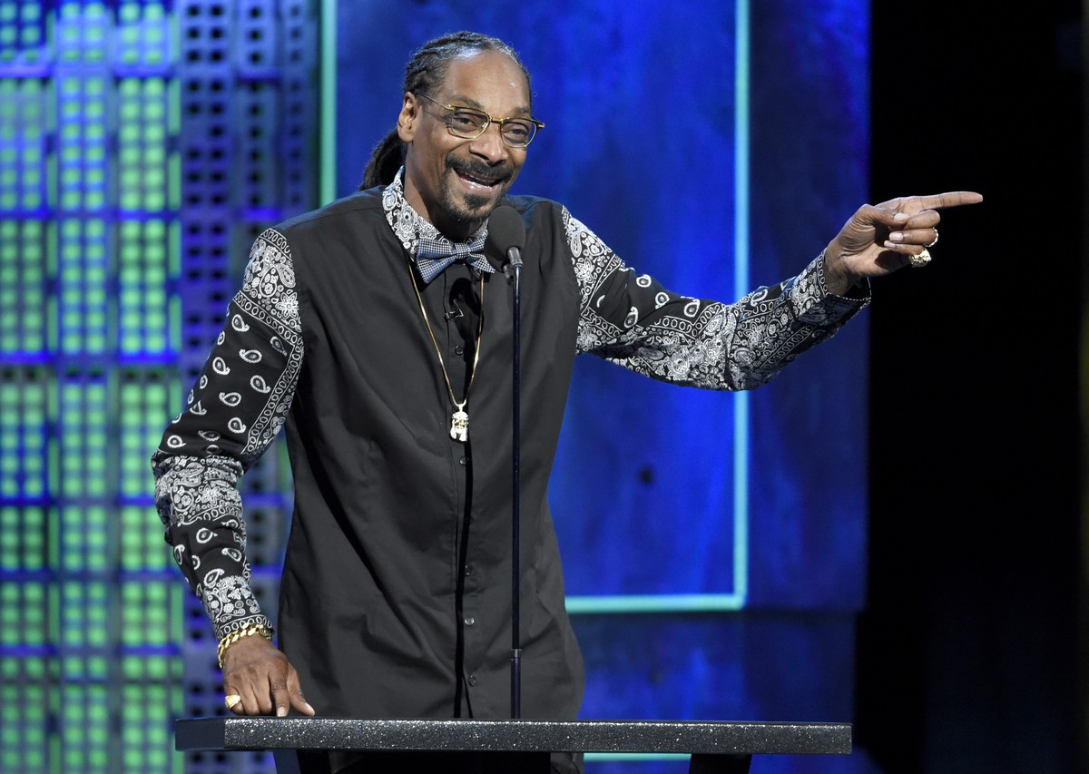 Snoop Dogg assina contrato com emissora de TV e será repórter nos Jogos ...