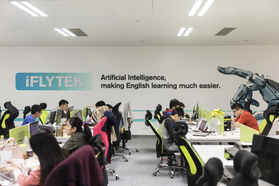Chinesa Iflytek entra na corrida da IA e revela rival do ChatGPT em ...