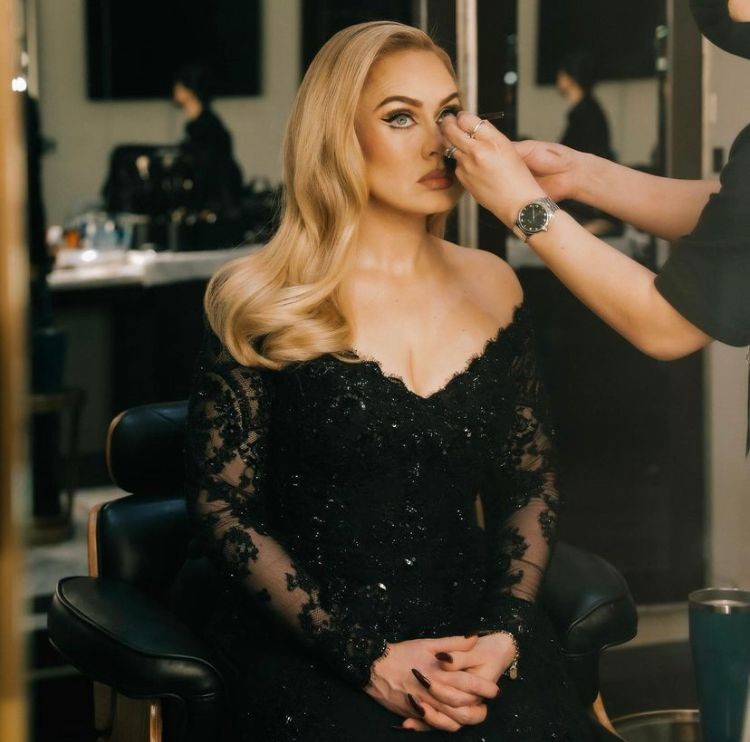 Adele gravou um álbum 'secretamente' e deve lançá-lo nas próximas ...