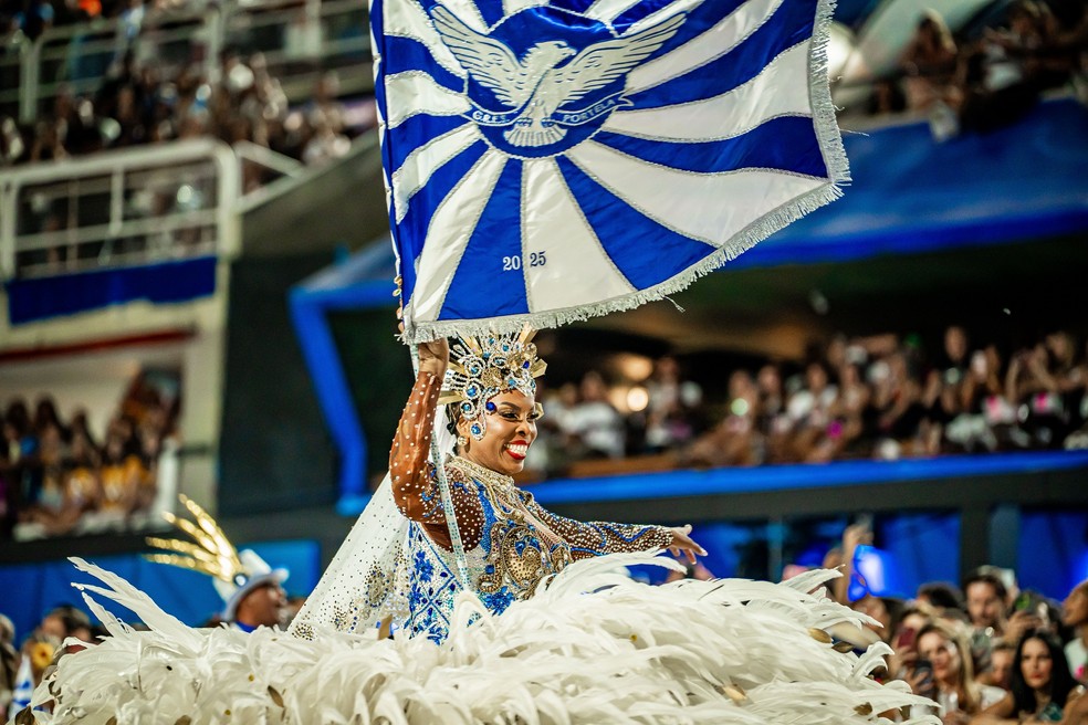 Festival junino e baianas de escolas de samba no palco: confira ...