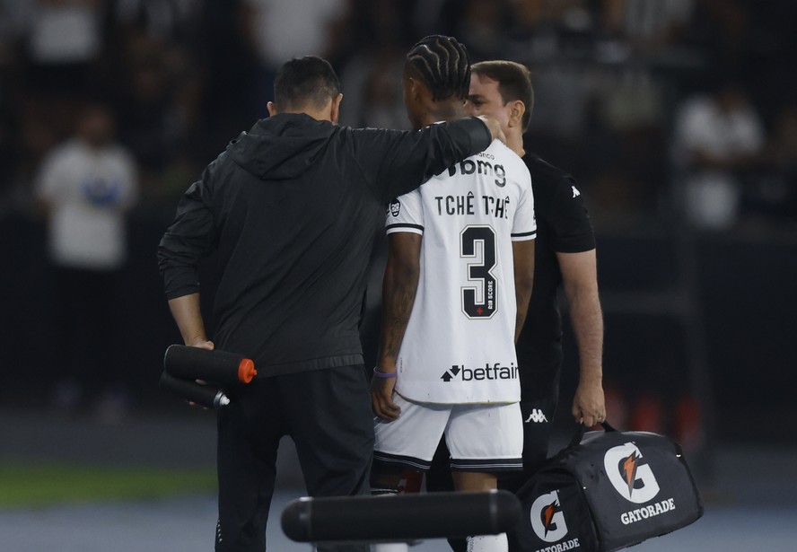 Piton e Tchê Tchê deixam clássico com lesões e devem desfalcar o Vasco ...