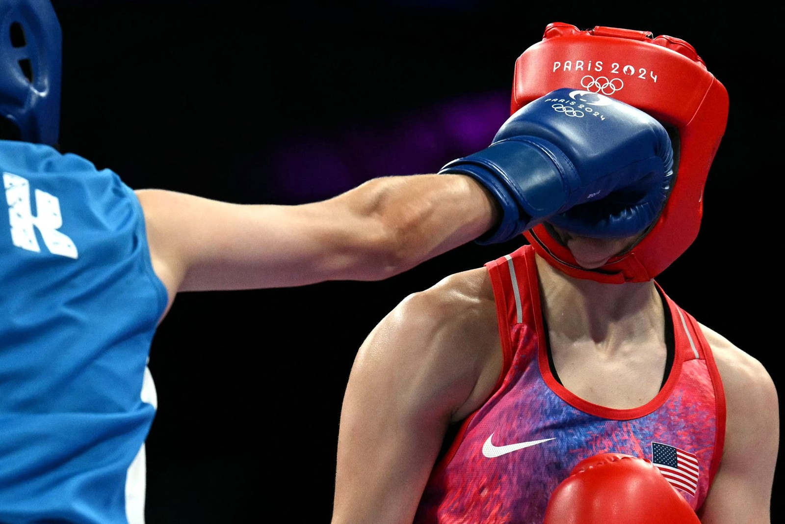 Paris-2024: Giba põe sua medalha de ouro em Gabi, destaque da seleção ...