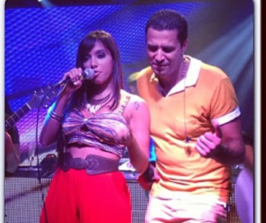 Latino resgata foto antiga com Anitta em início de carreira e destaca ...
