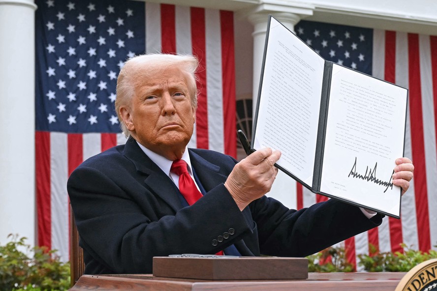 Eliminação de taxa de 10% por Trump é difícil, e caminho é buscar ...