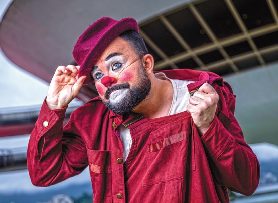 Dois séculos de vida sob a lona: as famílias de circos tradicionais ...