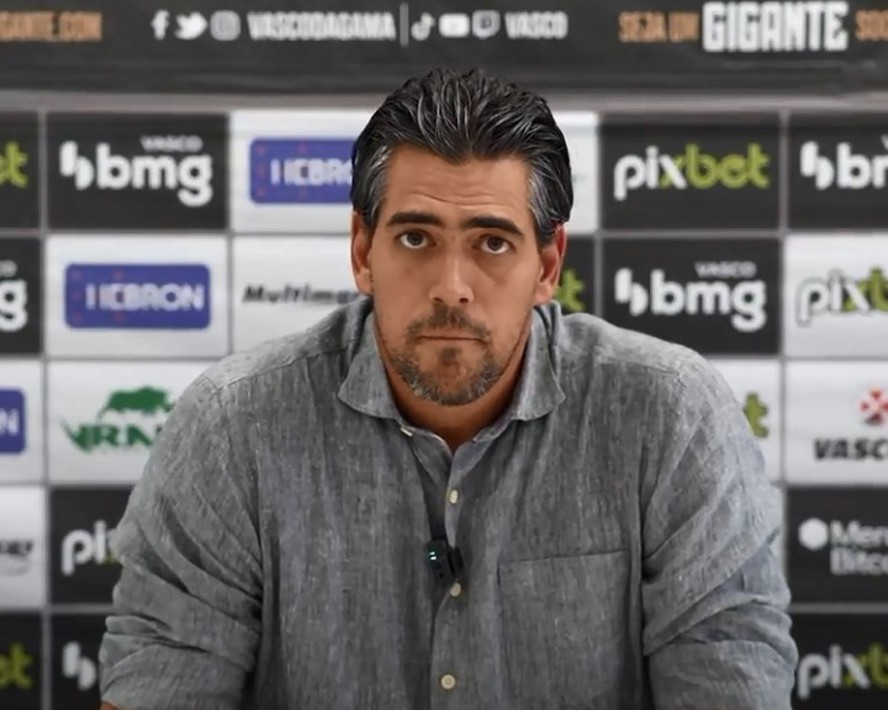 Vasco tem três nomes de executivos na mesa para lugar de Paulo Bracks