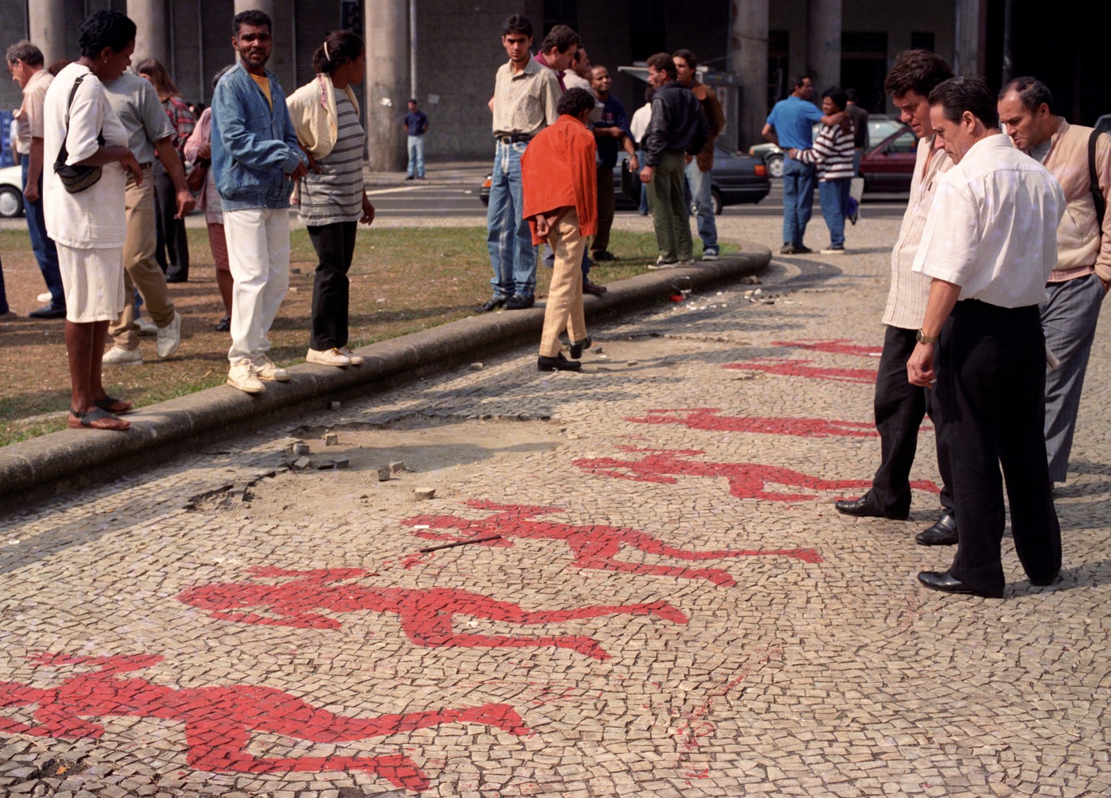 Sobreviventes da chacina da Candelária relembram o passado; hoje ...