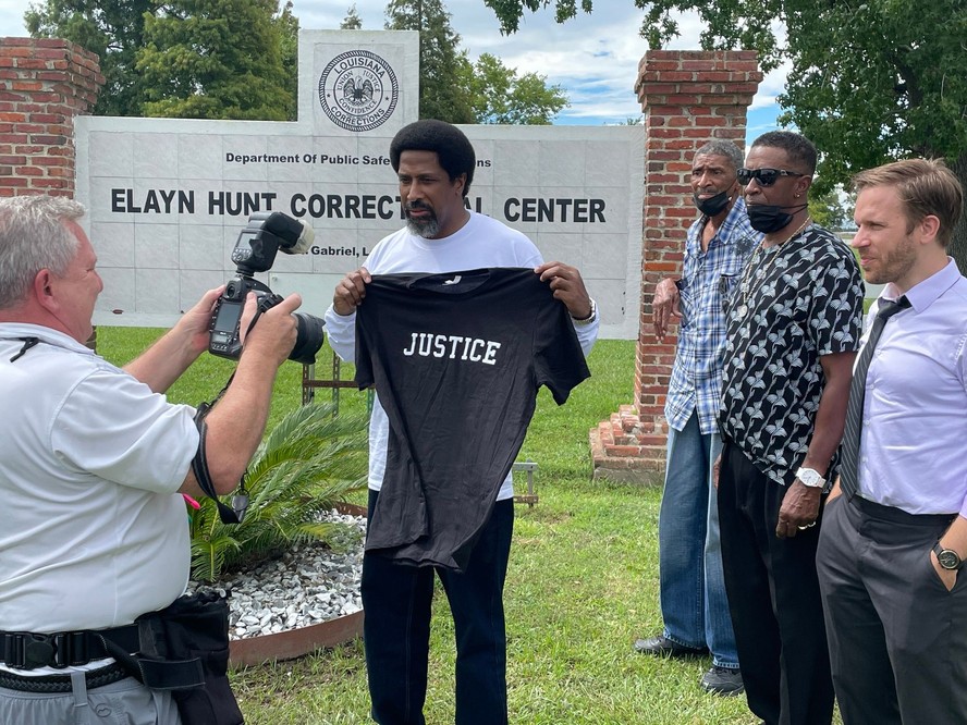 Condenado por estupro que não cometeu nos EUA, homem é solto após 36 anos