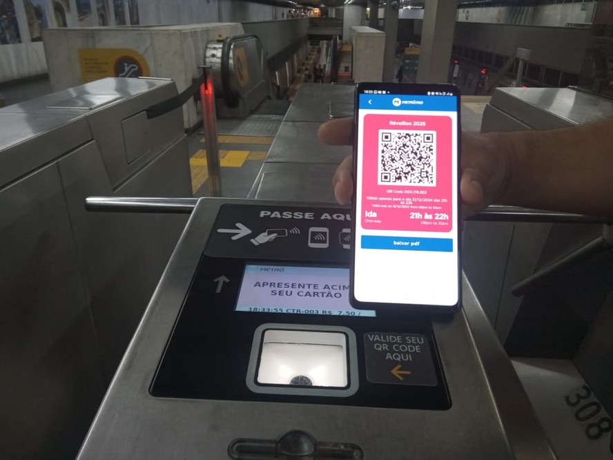 Bilhetes especiais do metrô para o réveillon estão esgotados