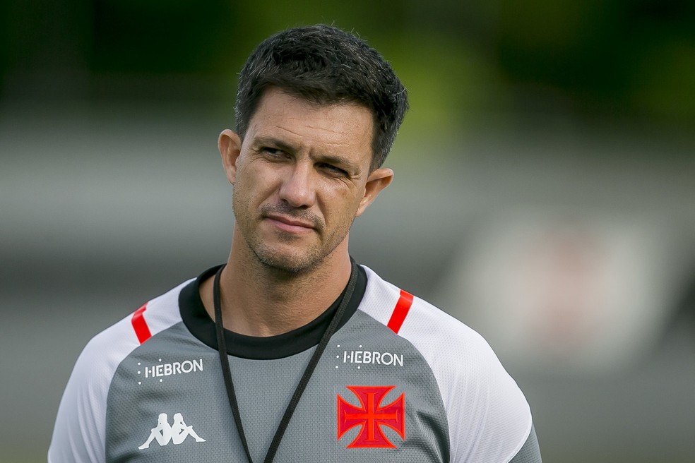 Barbieri, SAF, associativo e cobranças: os bastidores da crise do Vasco ...