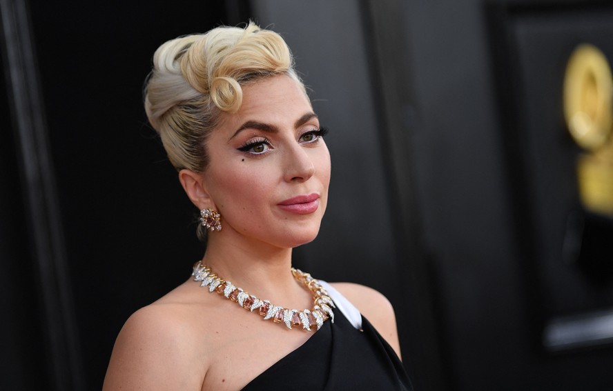 'Comilona aventureira', Lady Gaga segue dieta com água de coco, quinoa ...
