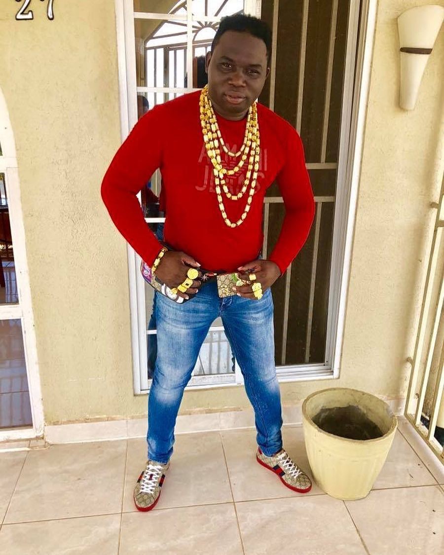 Acusado de tráfico, surinamês preso em SP é rapper, dono de time de ...