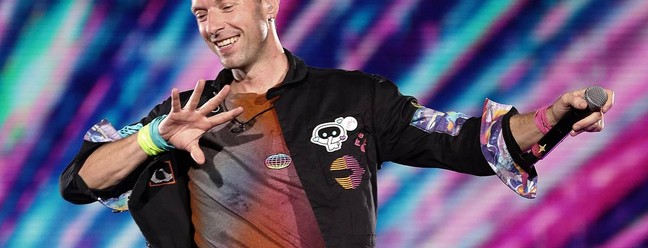 Novos ângulos mostram 'chamego' de CEO e chefe do RH durante show do Coldplay nos EUA; veja