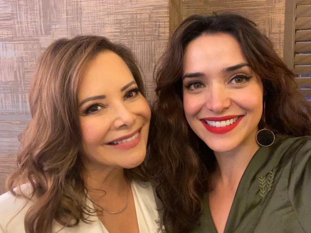 Màrjorie Gêrardi, 'mãe' de Sandy & Junior em nova série, diz que ...