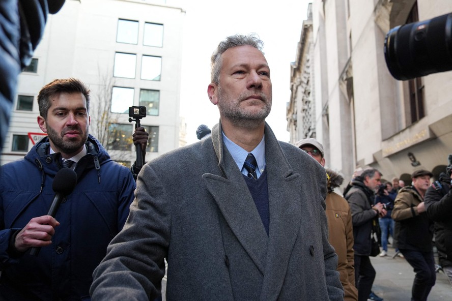 Ex-deputado é condenado pelo Tribunal do Reino Unido por aceitar ...