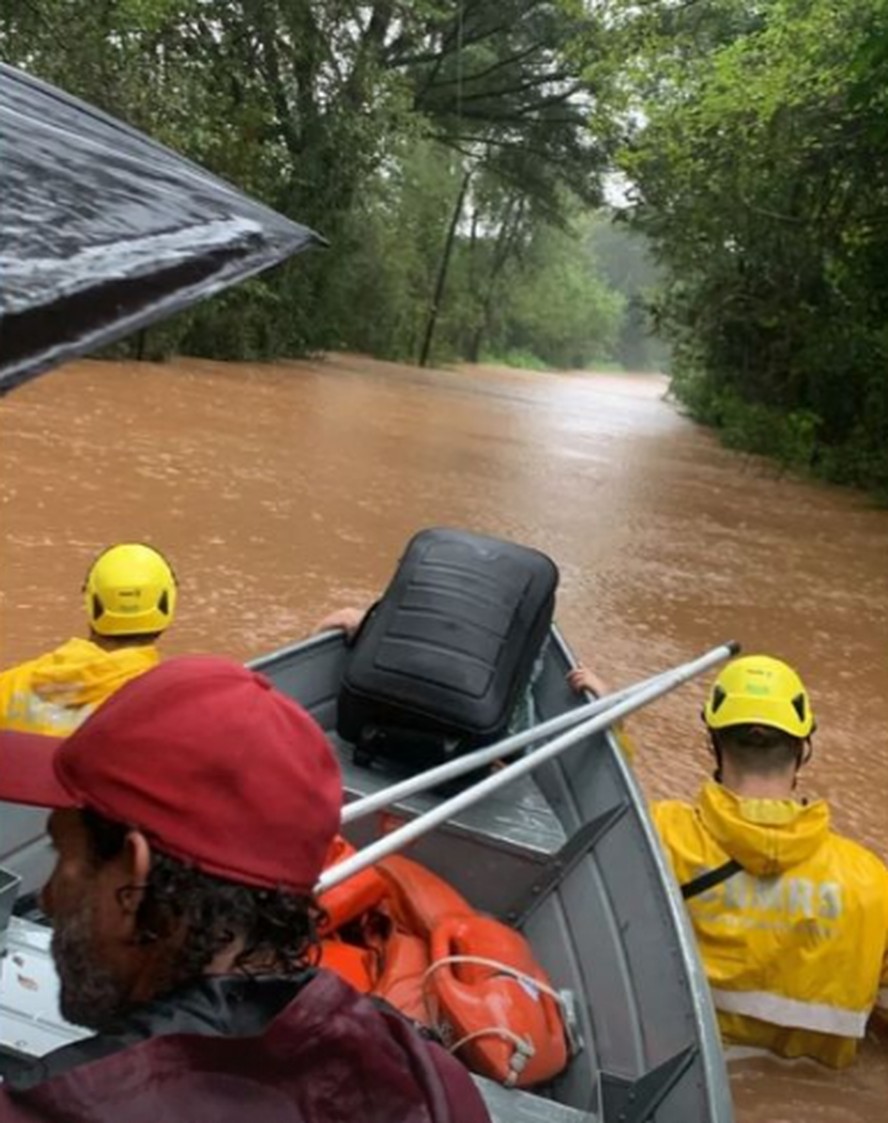Chuvas no RS deixam cinco mortos, e Eduardo Leite pede que Lula envie ...