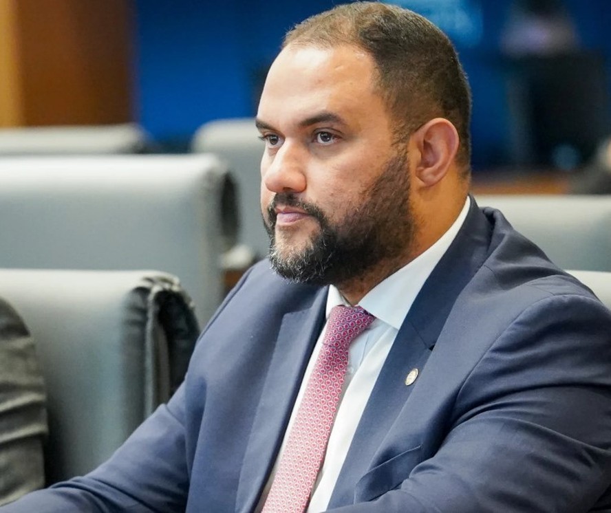 PF aponta que deputado Thiago Rangel ofereceu vagas de emprego na ...