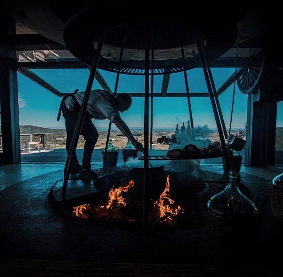 No Uruguai, Bodega Garzón oferece vinhos premiados, menu de chef ...