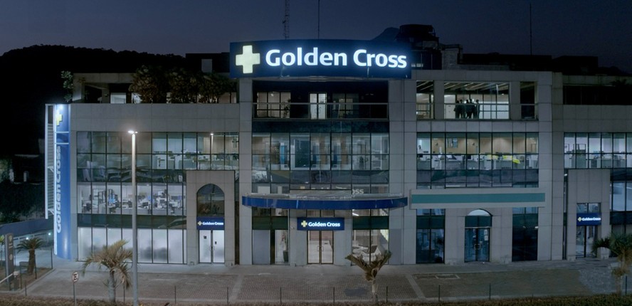 Usuários da Golden Cross são notificados sobre prazo para buscar novo ...