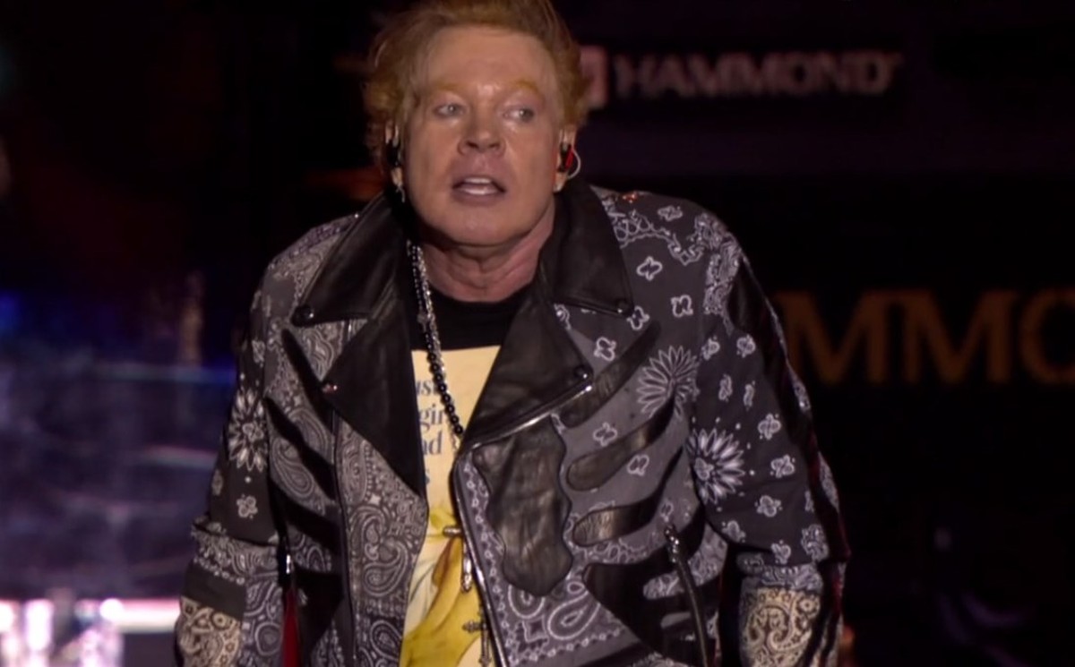 Guns N' Roses: O que aconteceu com a voz de Axl Rose?