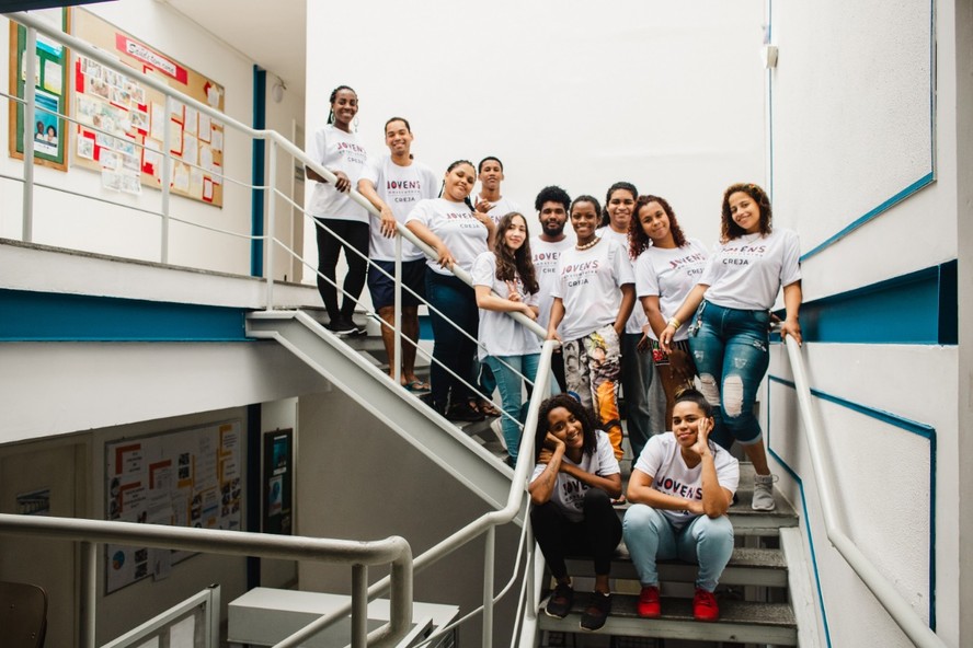 Ação idealizada pelo Programa Jovens Construtores finaliza hoje grafite ...