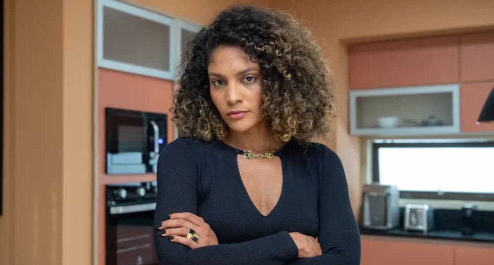 Estrela de 'Terra e paixão', Barbara Reis diz ser 'marmiteira' e conta ...