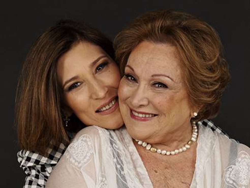 Beth Goulart: 'Estou aprendendo a ser mãe de mim mesma'