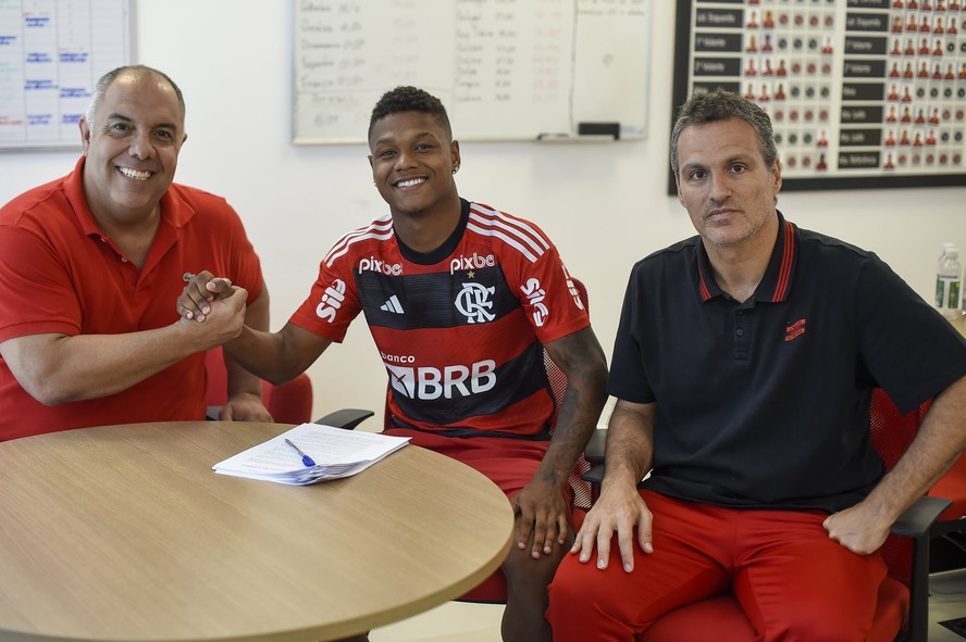 Com renovação de Matheus França, Flamengo quer alcançar patamar de ...