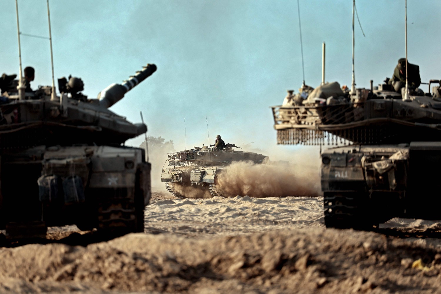 Governo Lula cogita expulsar embaixador de Israel no Brasil