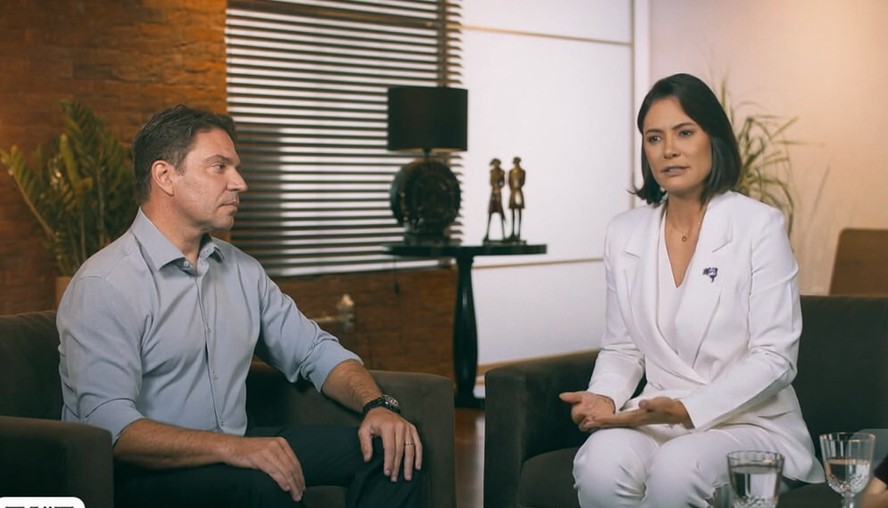 Ao lado de Michelle, Ramagem turbina tom bolsonarista e defende 'luta ...
