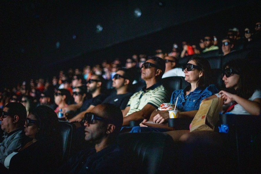 O cinema no Brasil vai acabar? Saiba a evolução dos números de público ...