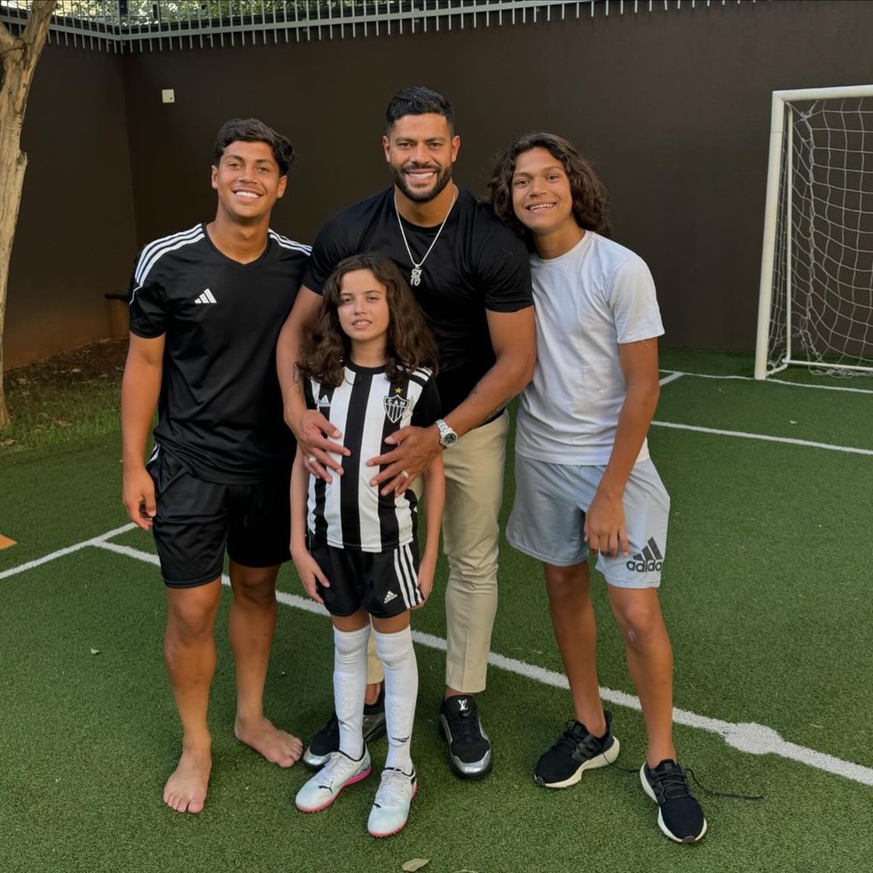 Filha recém-nascida de Hulk é prima de sua ex; entenda a relação ...