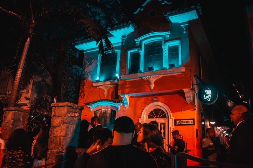 Projeto de lei quer tornar Bar Bukowski, em Botafogo, patrimônio do Rio ...