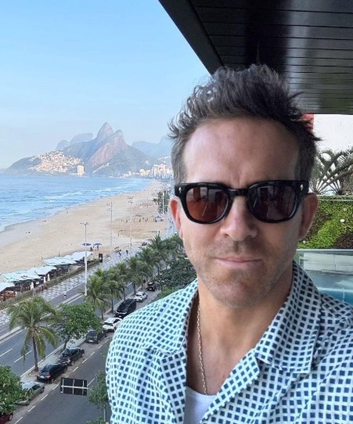 Ryan Reynolds se derrete pelo Brasil em post: 'Não é apenas um lugar, é ...