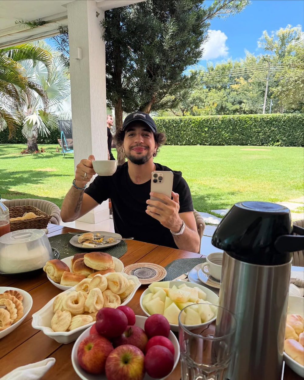 Do interior do Ceará ao sucesso nacional: quem é Nattanzinho, pai do filho de Rafa Kalimann