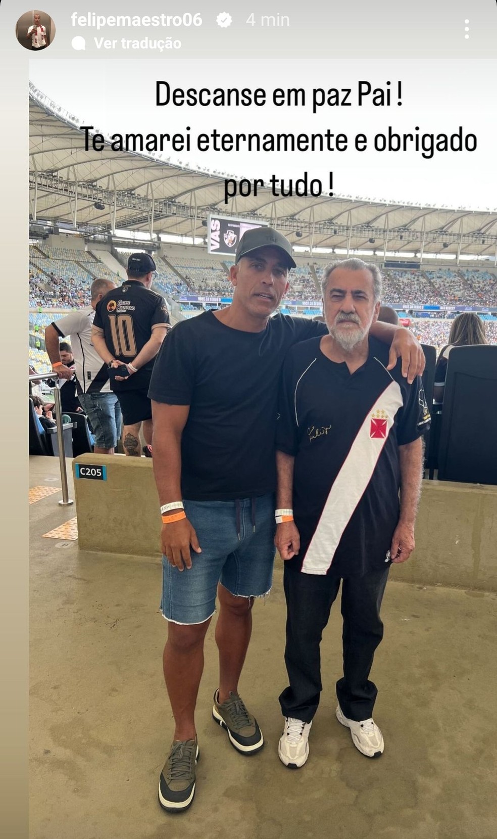 Vasco lamenta morte do pai de Felipe, ex-jogador e atual diretor do clube