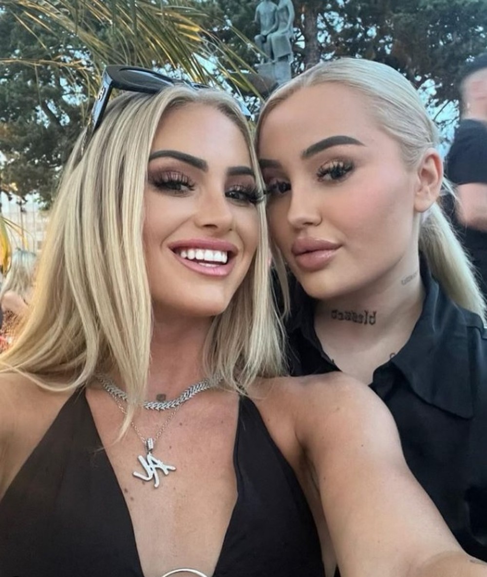 Quem é a jogadora mais seguida do mundo, namorada do brasileiro Douglas ...