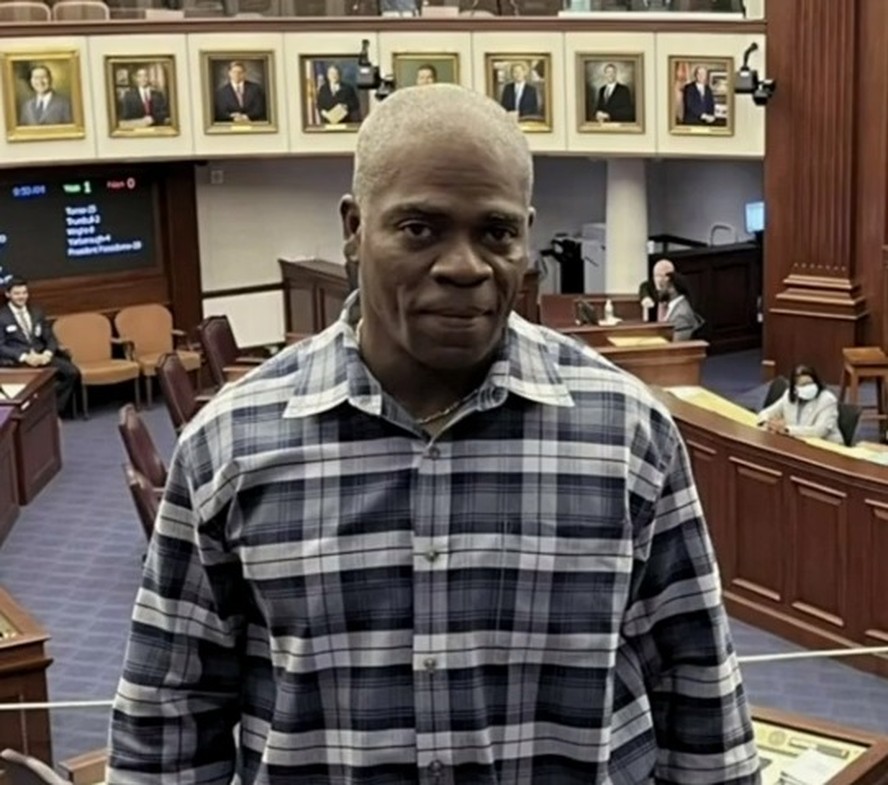 Quem é o homem negro morto em blitz de trânsito após 16 anos preso ...