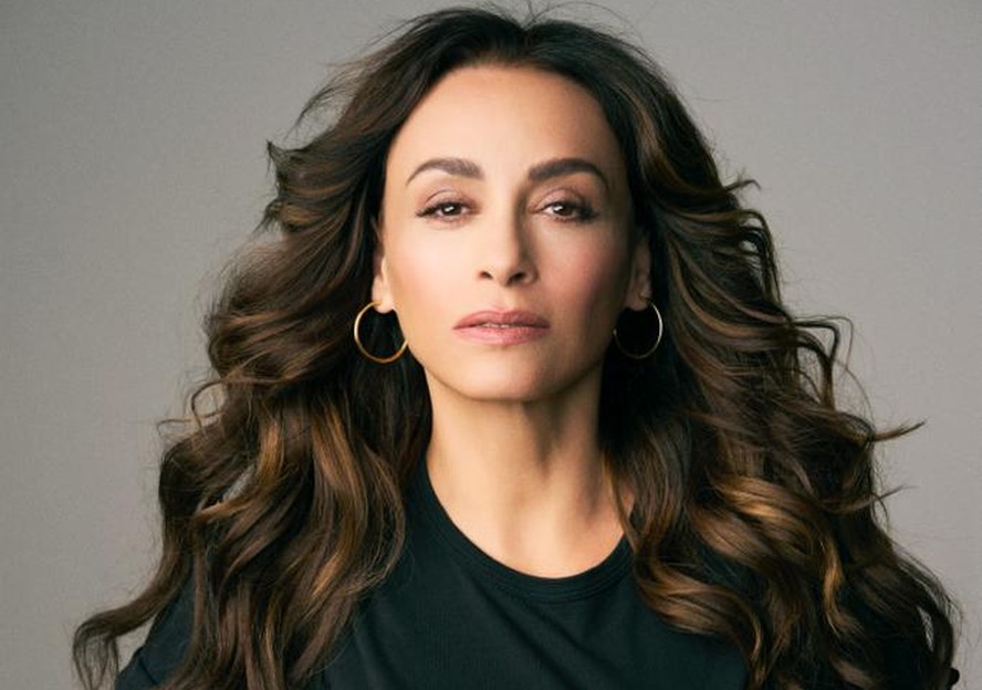 Suzana Pires fala de seu livro com prefácio de Sharon Stone e da vida ...