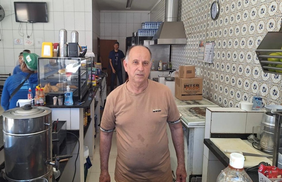 Sem luz há mais de 24h, restaurantes fecham as portas, cancelam ...