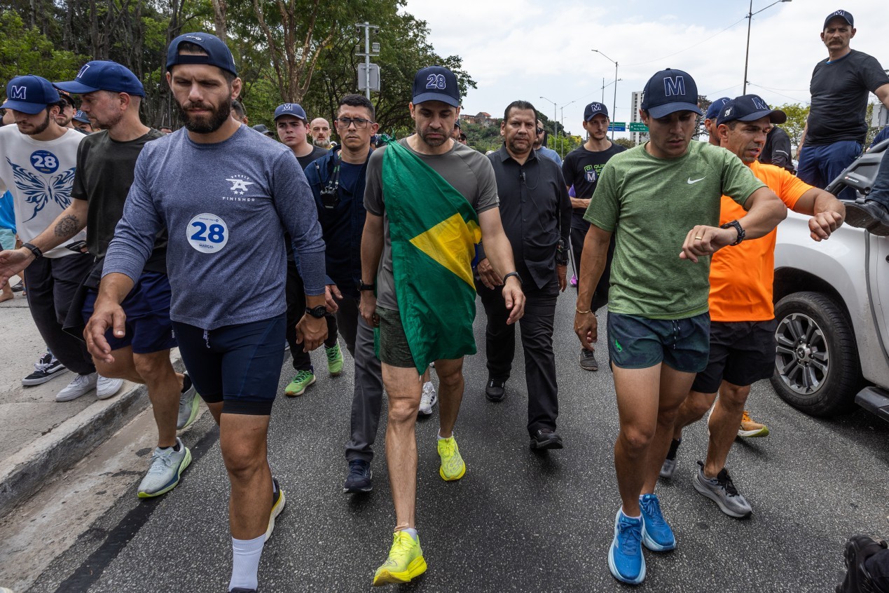 Após derrota em São Paulo, Boulos revela frustração com vantagem de ...