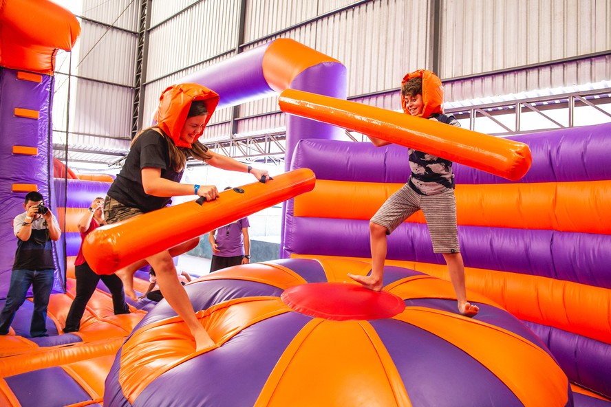 Futebol, brinquedos infláveis e animais: 10 locais para levar as ...